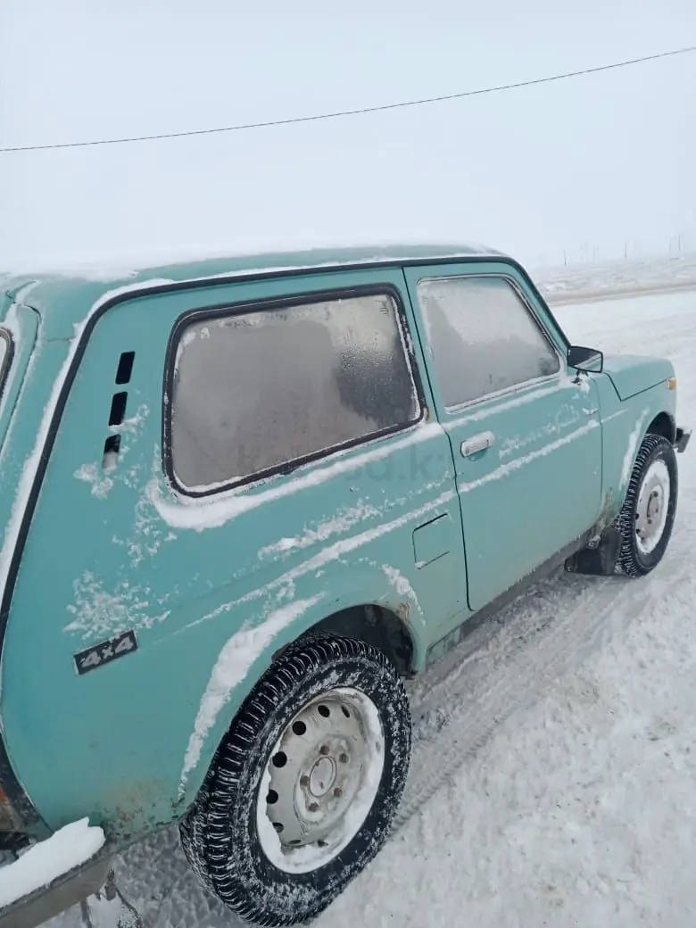 Продажа ВАЗ (Lada) Lada 2121 2000 года в Актобе - №164004423: цена 680000₸. Купить ВАЗ (Lada ...