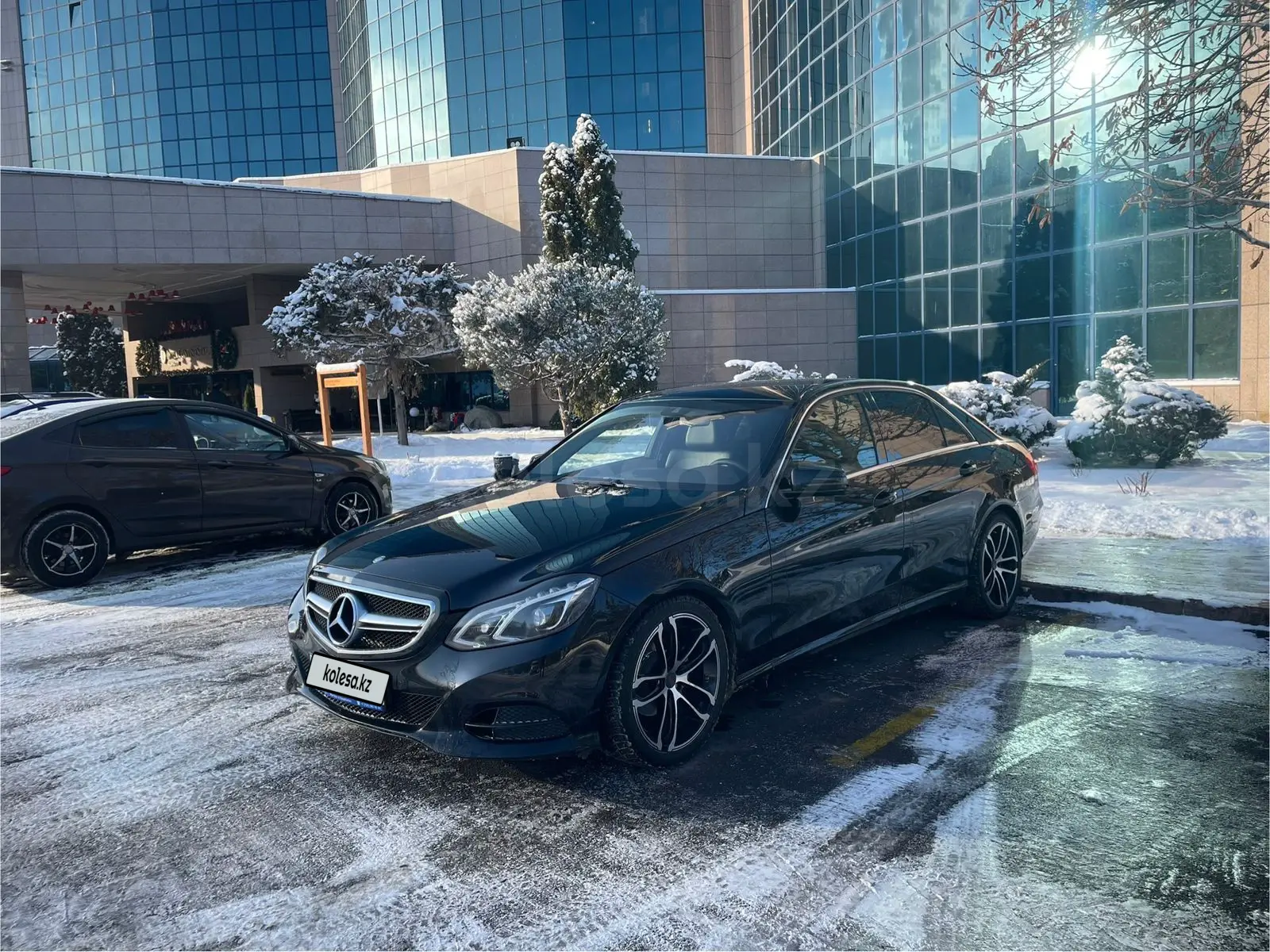 Продажа Mercedes-Benz E 200 2013 года в Алматы - №180215716: цена 10000000₸. Купить Mercedes ...
