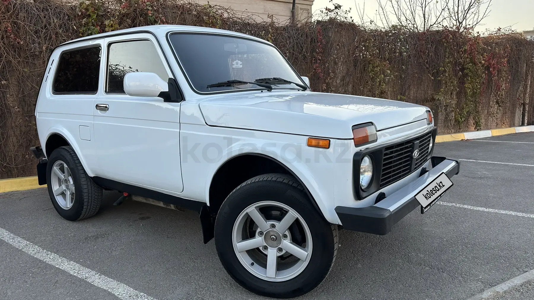 Продажа ВАЗ (Lada) Lada 2121 2013 года в Актау - №178253740: цена 2200000₸. Купить ВАЗ (Lada ...