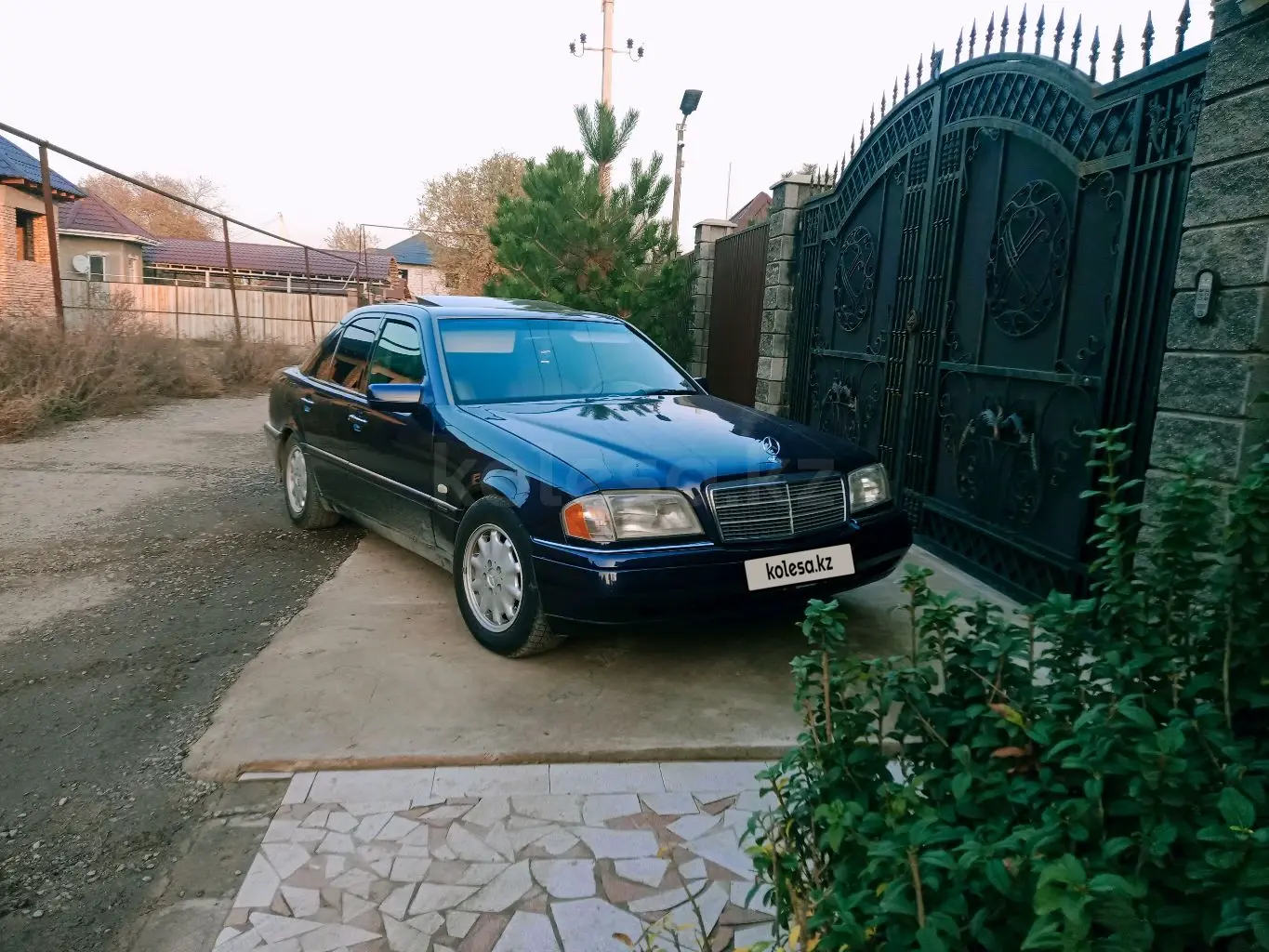 Продажа Mercedes-Benz C 280 1996 года в Алматы - №162607455: цена 2730000₸. Купить Mercedes-Benz ...