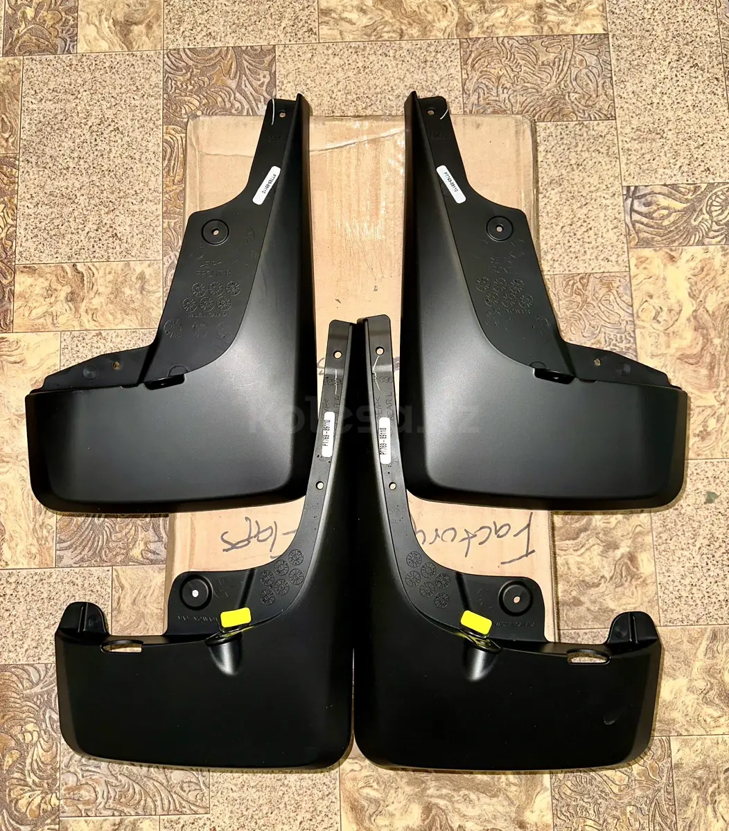 Брызговики 4Runner Limited, ОРИГИНАЛ, новые, 285ый кузов в Алматы ...