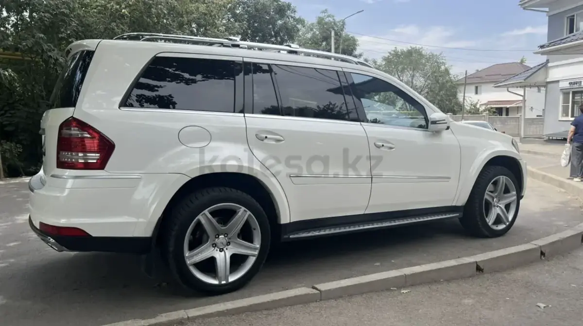 Продажа Mercedes-Benz GL 450 2007 года в Жанаозене - №207424317: цена ...
